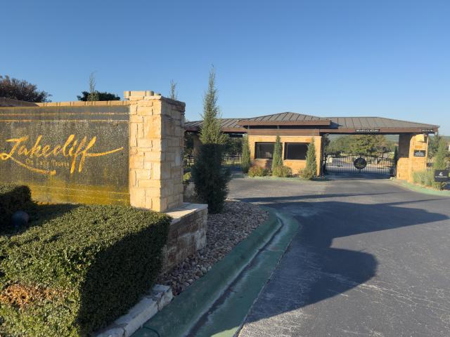 25700 Cliff Cir, Spicewood, TX 78669 | MLS #175709