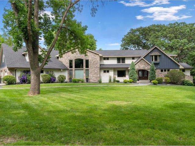 25701 Willow Ln, New Prague, MN 56071