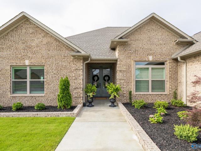 25708 Grayson Landing