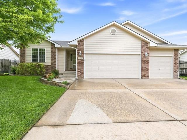 2570 N Shefford St, Wichita, KS 67205