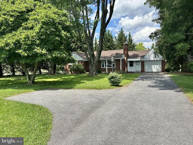 2570 Deer Park Road
