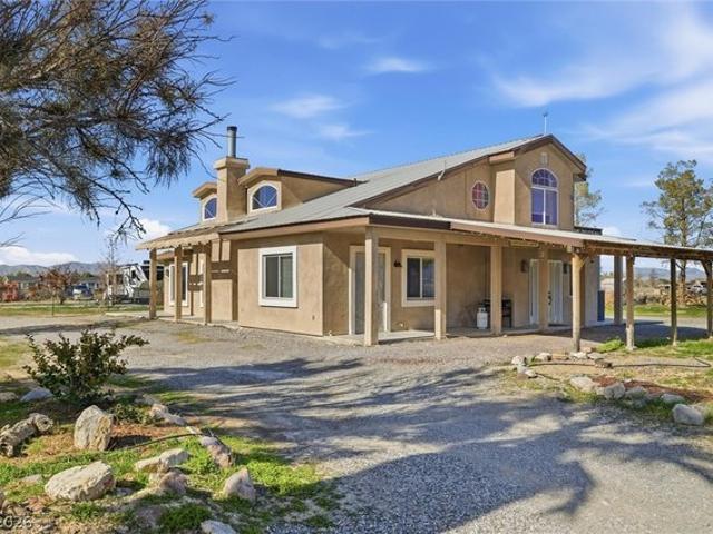 2570 E Kellogg Rd, Pahrump, NV 89048