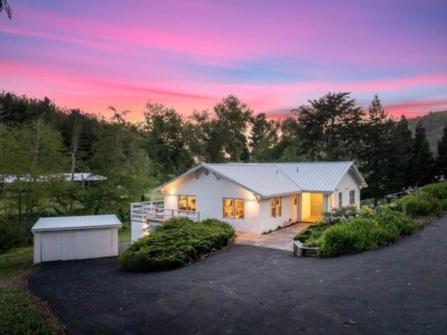 2570 Purissima Creek Rd, Half Moon Bay, CA 94019