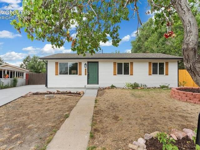 2570 W Anjelina Cir, Colorado Springs, CO 80916