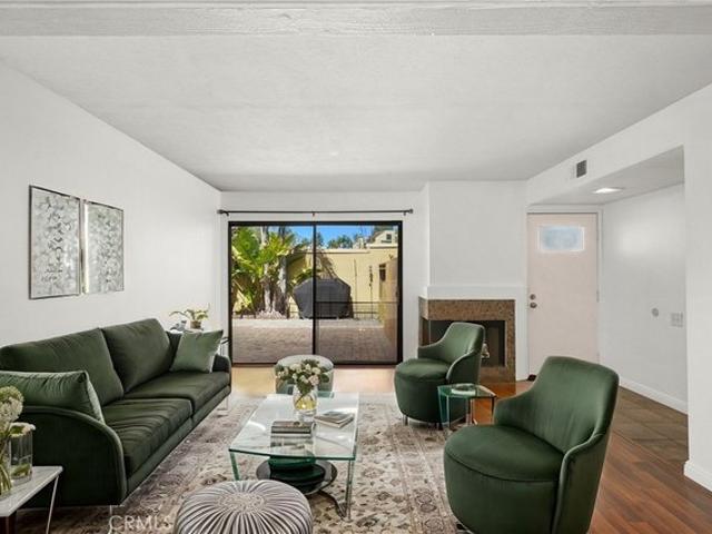 25712 Le Parc Unit 21, Lake Forest, CA 92630