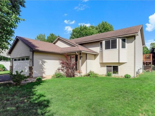 25719 Freeport Ave, Wyoming, MN 55092