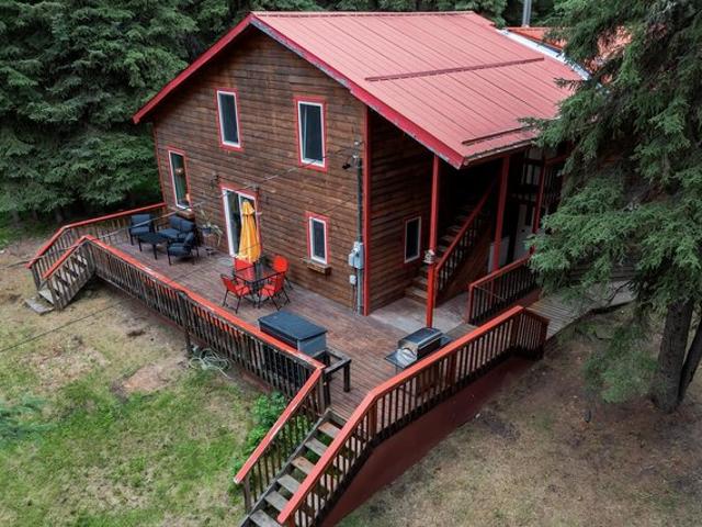 2571 Doc John Dr, Fairbanks, AK 99709