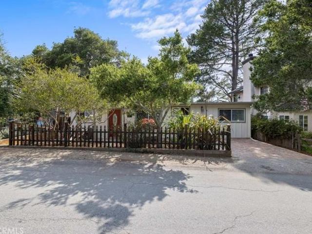 2571 Wilcombe Dr, Cambria, CA 93428
