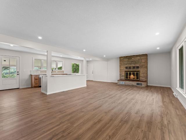 25720 Hillcrest Drive