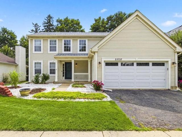 25727 W Woodland Dr, Round Lake, IL 60073