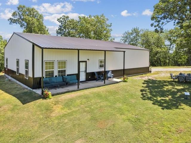 25724 County Road 1560, Stonewall, OK 74871