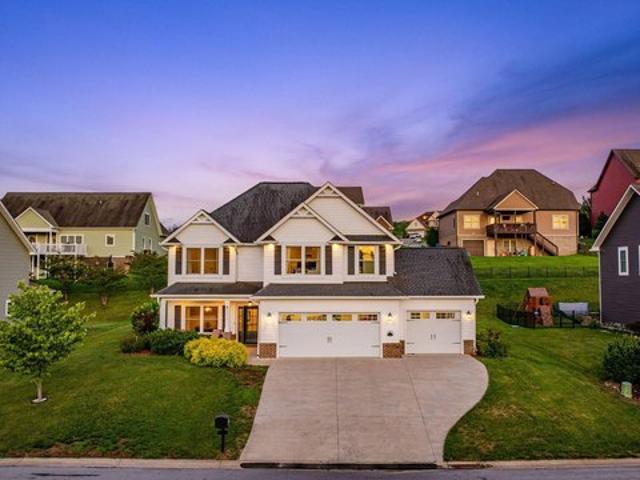 2572 Bridgeforth Xing, Kingsport, TN 37664
