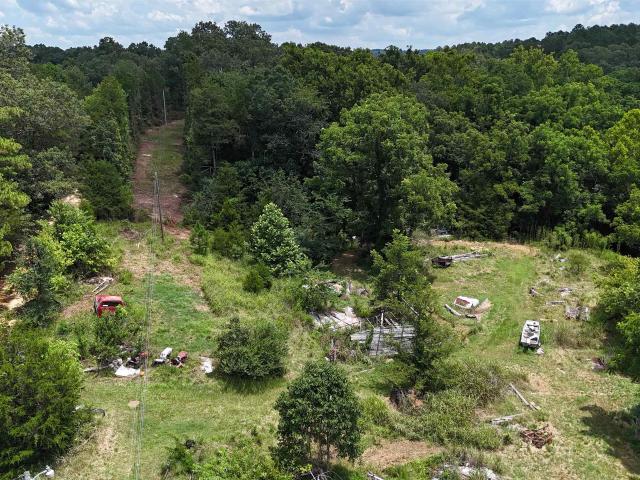 2572 Cooper Hollow