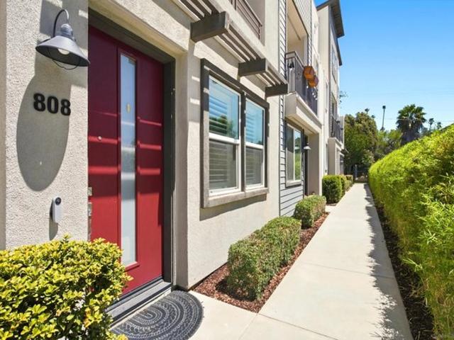 2572 S Escondido Blvd Unit 808, Escondido, CA 92025