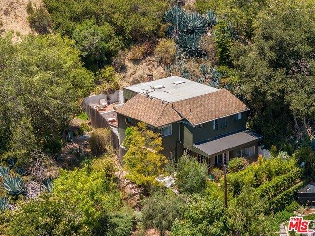 2573 Glen Green St, Los Angeles, CA 90068