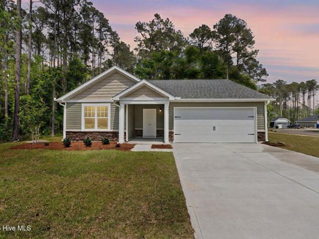 2573 Provence Dr SE, Bolivia, NC 28422