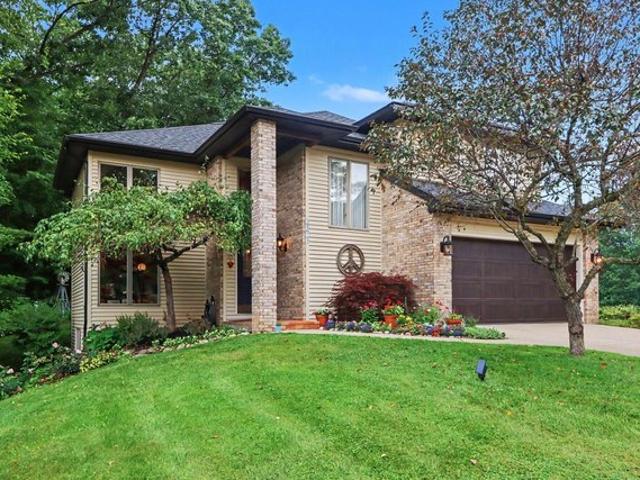 2573 Ramblewood Dr, Kalamazoo, MI 49009