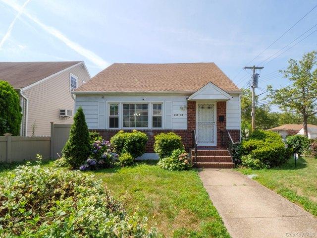 257 04 Ave, Rosedale, NY 11422