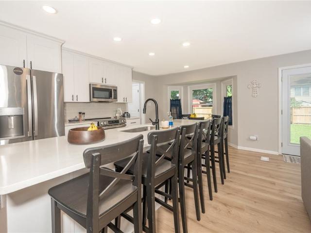 257 Coachman DR