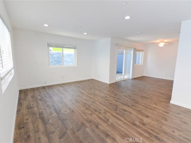 257 Avenida Victoria A