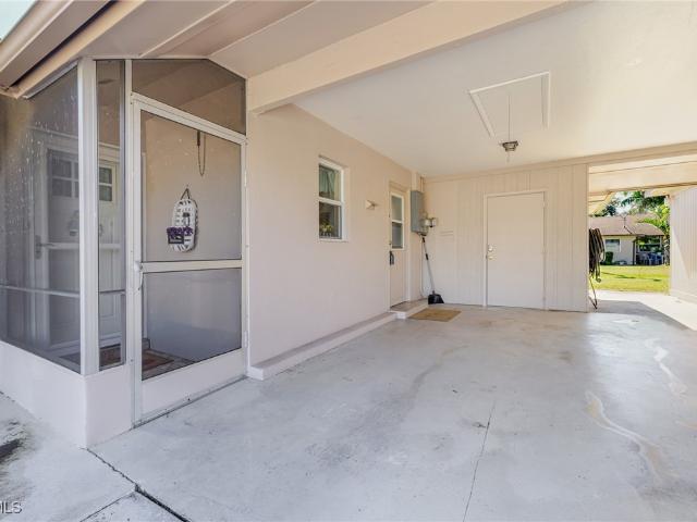 257 Briar Ct, Lehigh Acres, FL 33936 | MLS #2025019