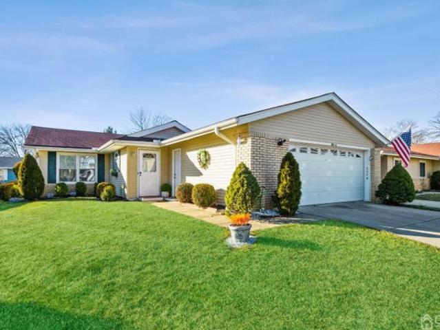 257 Doremus Dr, Monroe Township, NJ 08831