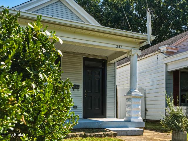 257 Delmont Ave