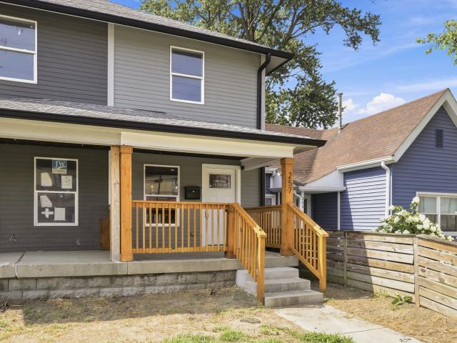 257 E Minnesota Street