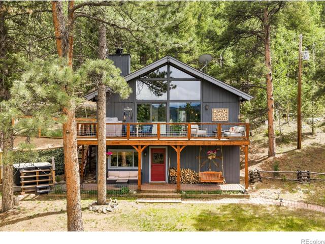 257 Lo Meadow Lane