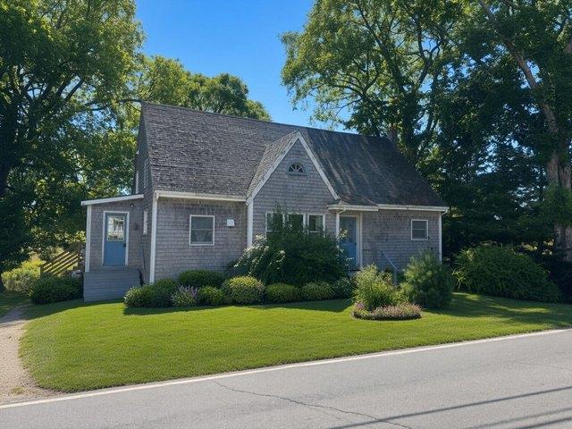 257 Main St, Jonesport, ME 04649