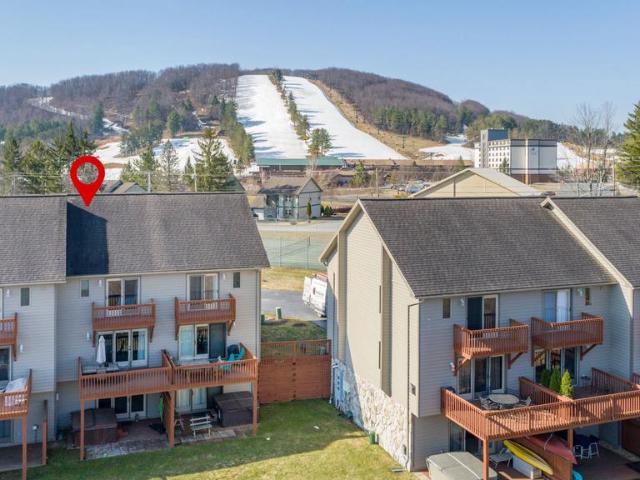 257 Marsh Hill Road # 11