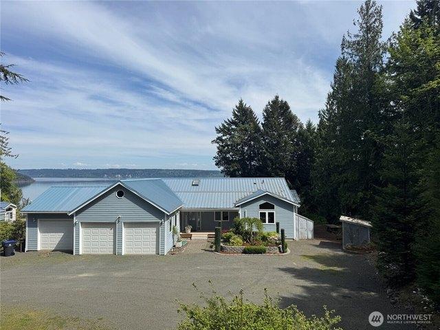 257 Never Give up Rd, Brinnon, WA 98320