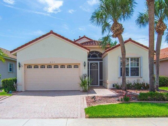 257 NW Toscane Trl, Port Saint Lucie, FL 34986