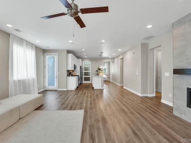 257 S Scottsburg Court