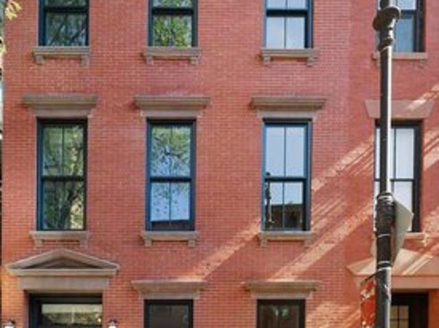 257 W 4th St, New York, NY 10014