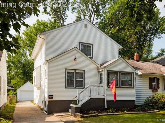 257 W Chesterfield St, Ferndale, MI 48220