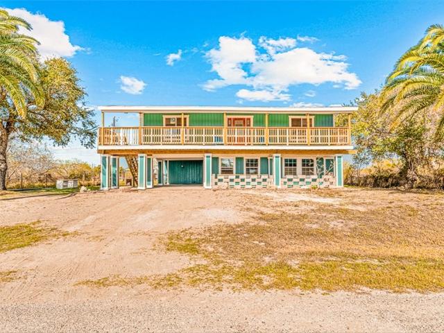 257 W Club Oak Ln, Rockport, TX 78382 | MLS #469507