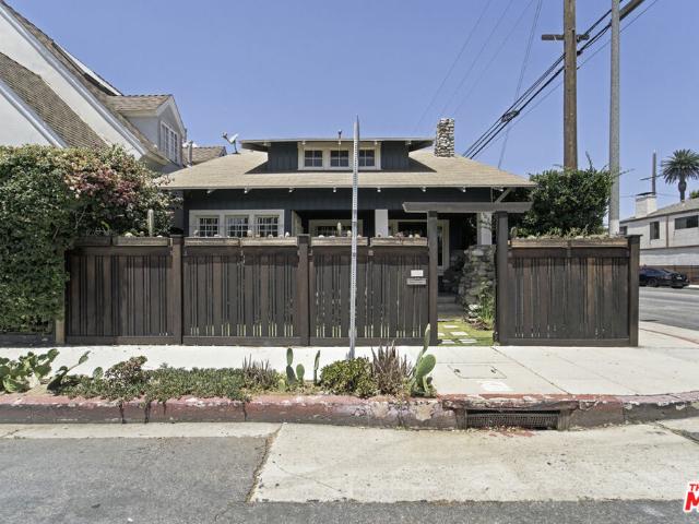 257 Windward Avenue