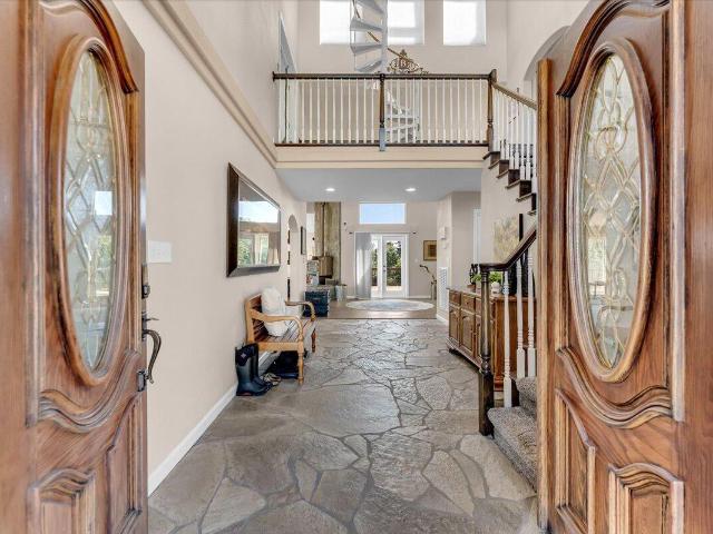 25841 California 299
