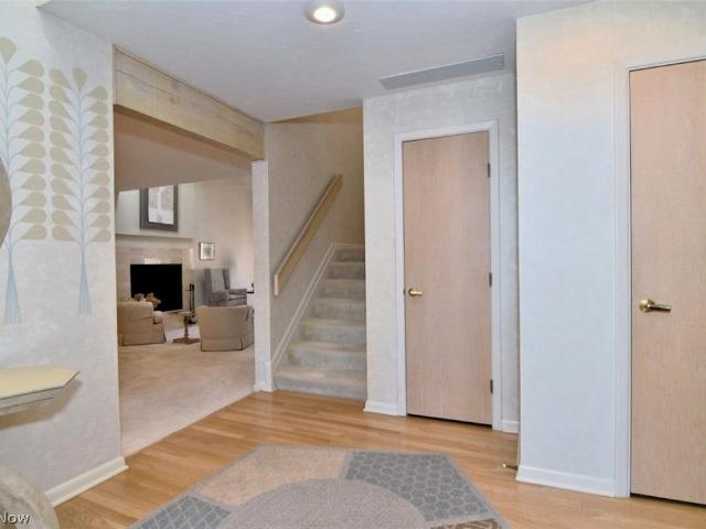 25844 Fairmount Blvd, Shaker Heights, OH