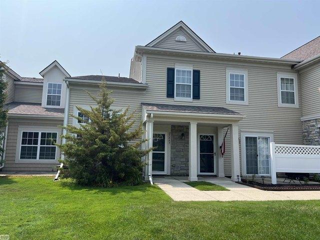 25849 Maritime Cir S Unit 274, Harrison Township, MI 48045