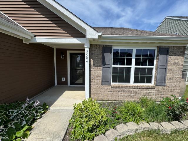 2584 Shadowbrook Trace