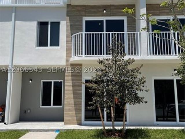 25851 SW 144th Ct, Homestead, FL 33032