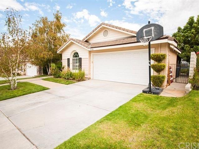 25858 Webster Pl, Stevenson Ranch, CA 91381