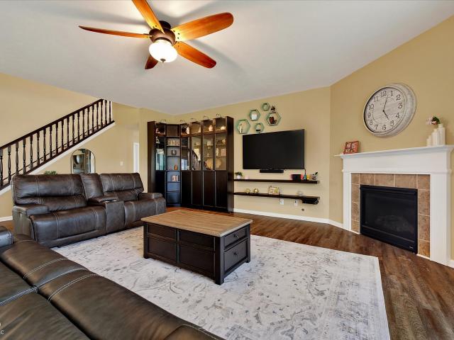 2585 Knockawuddy Drive