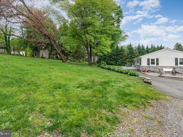 2585 Red Toad Road