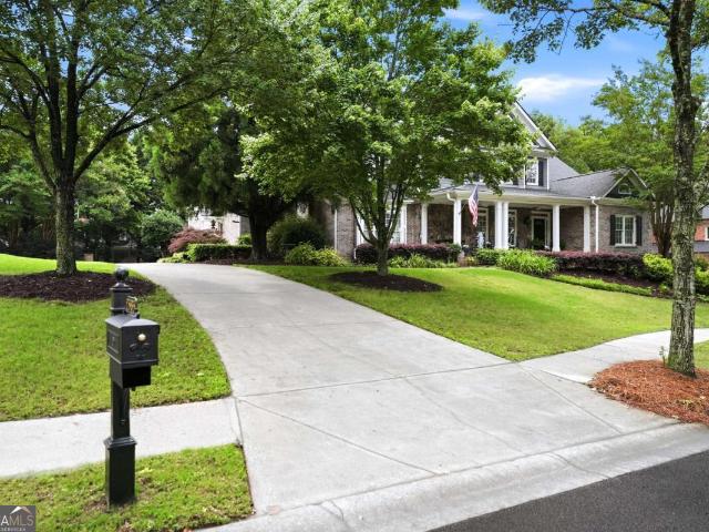 2585 Shumard Oak Drive
