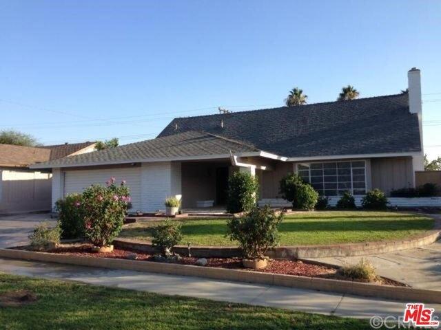 25865 Holly Vista Blvd, San Bernardino, CA 92404