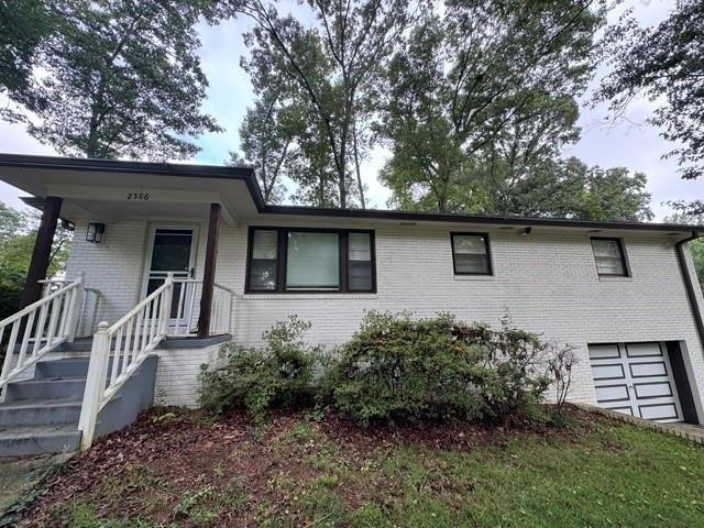 2586 Cherrywood Ln SW, Marietta, GA 30060