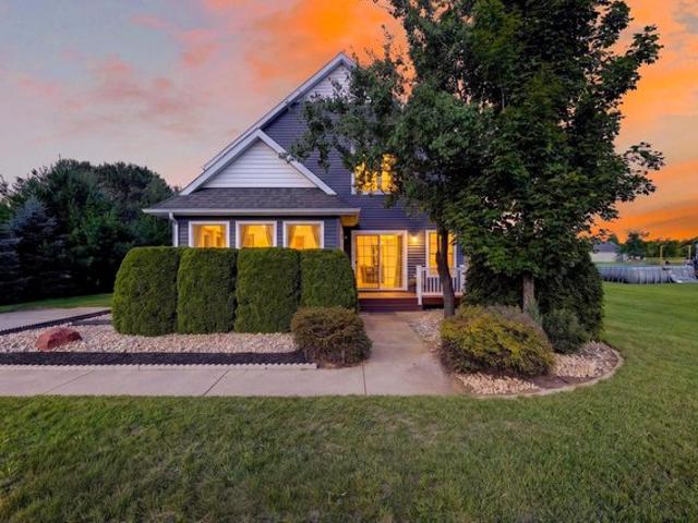 2587 Dockside Dr, Friendship, WI 53934